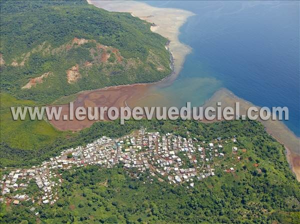 L'Europe vue du ciel - Photos aériennes de Tsingoni (97680) - Mayotte ...